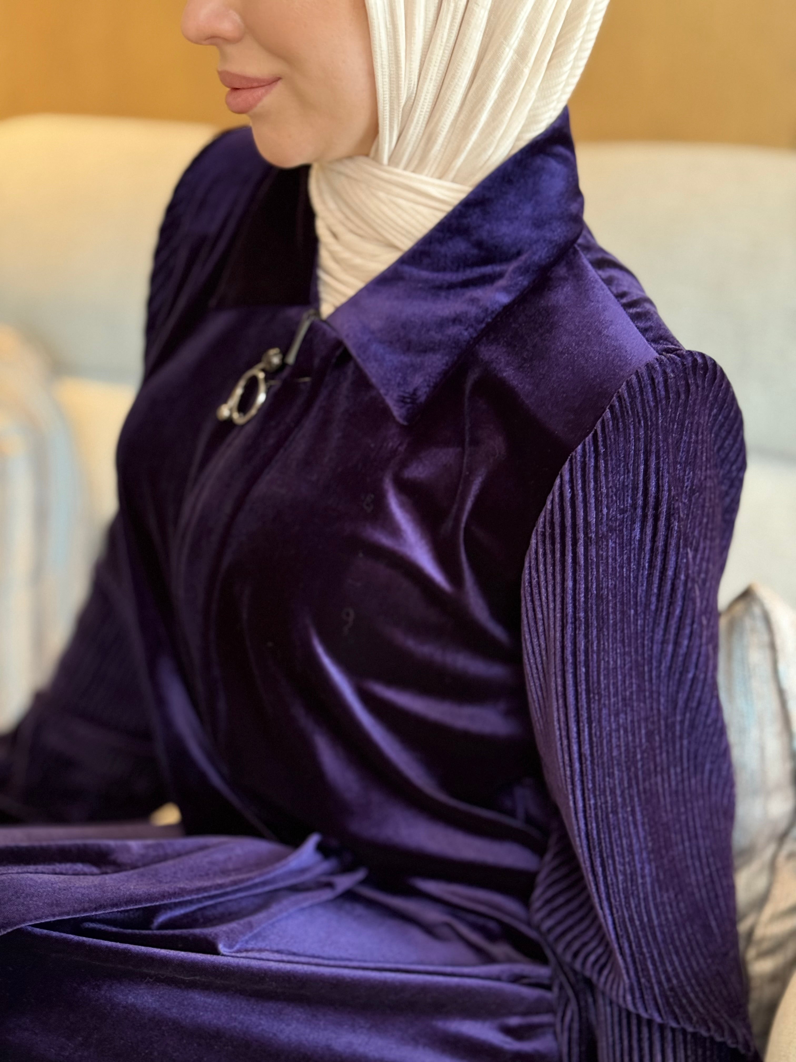 Unique Velvet Abaya – Al Karam Qadri