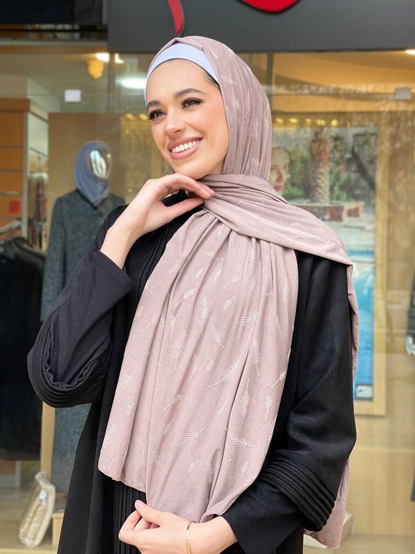 Stylish Lycra Scarf with Unique Patterns – Al Karam Qadri